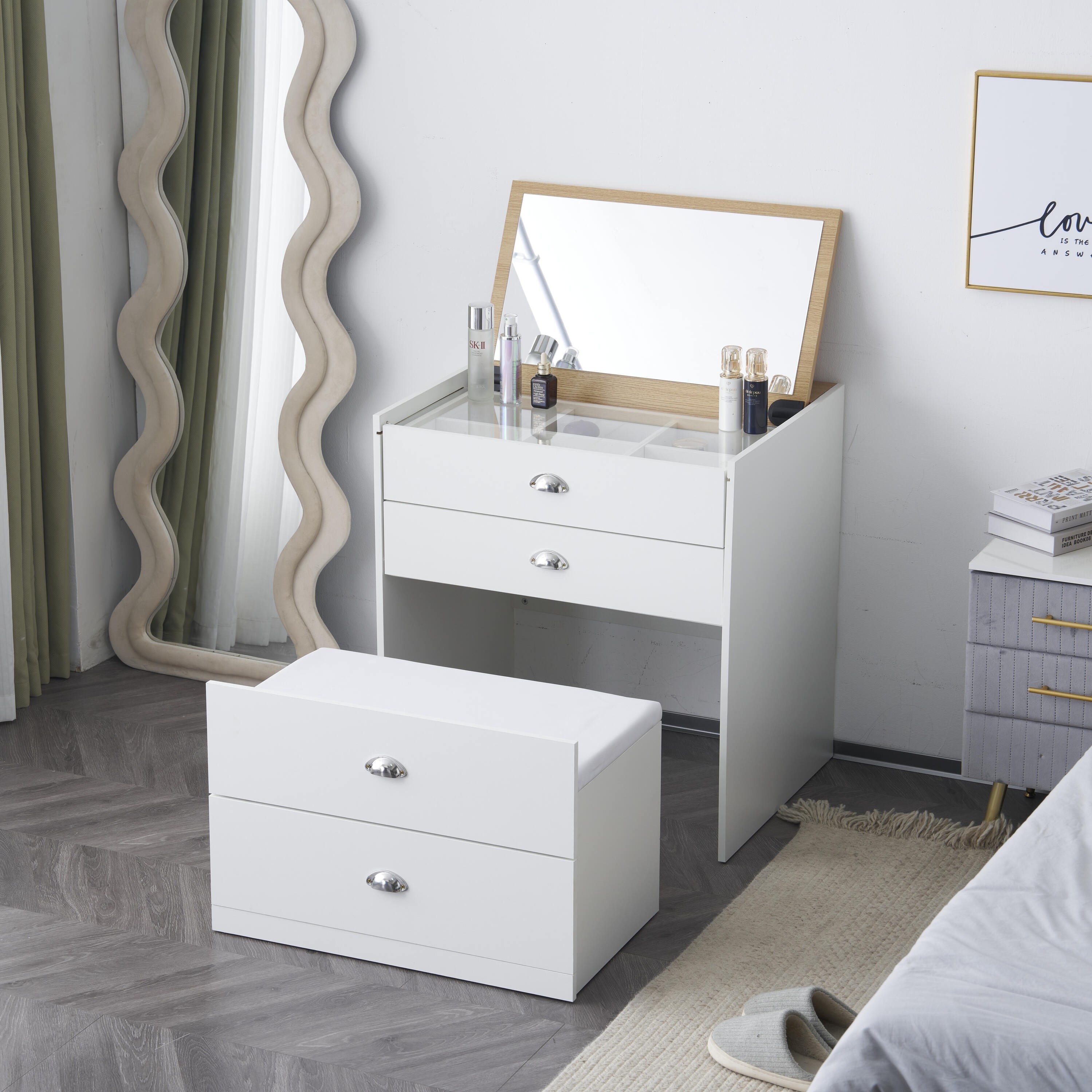 Heritage multifunctional dressing desk With Mirror | Tudor Furniture